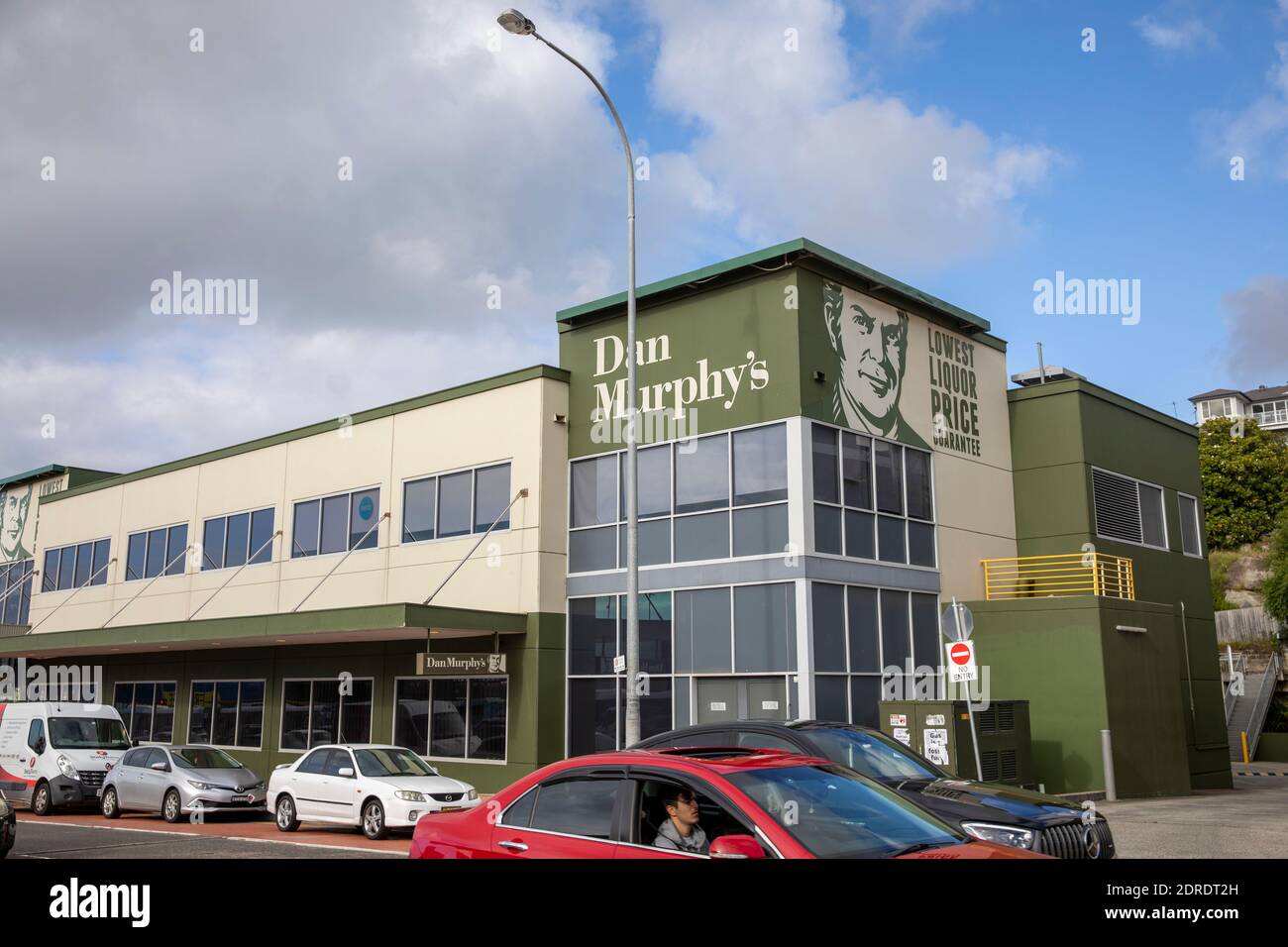 Dan murphys liquor store hi-res stock photography and images - Alamy