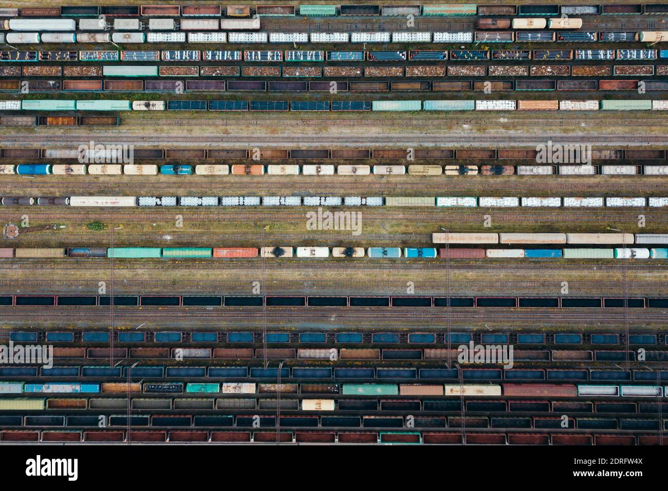 Metallic blocks hi-res stock photography and images - Alamy