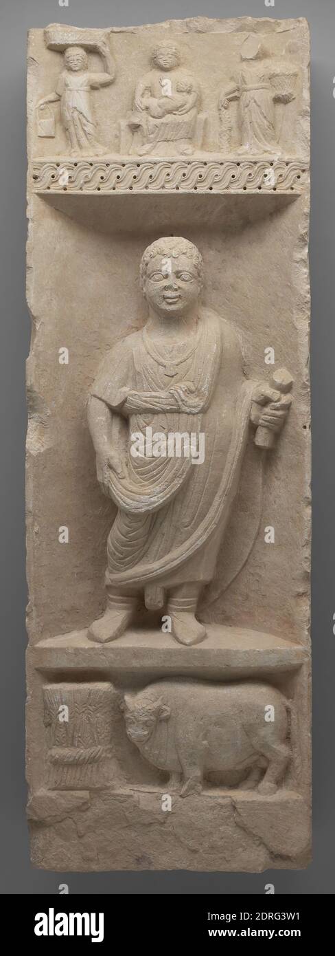 Three registers carved hi-res stock photography and images - Alamy