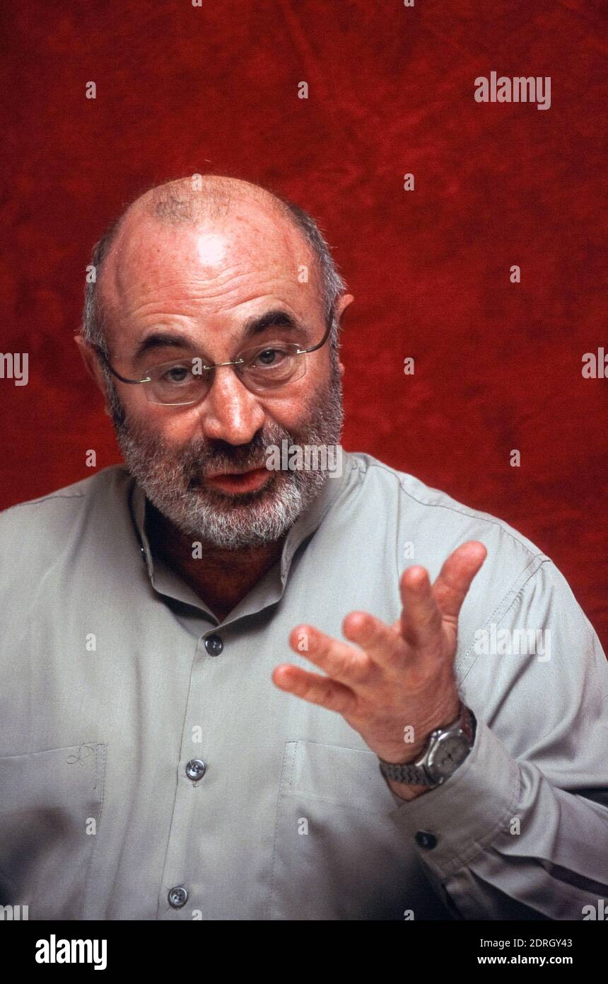 Star of "Last Orders," Bob Hoskins, circa 2001 / File Reference # 34000 ...