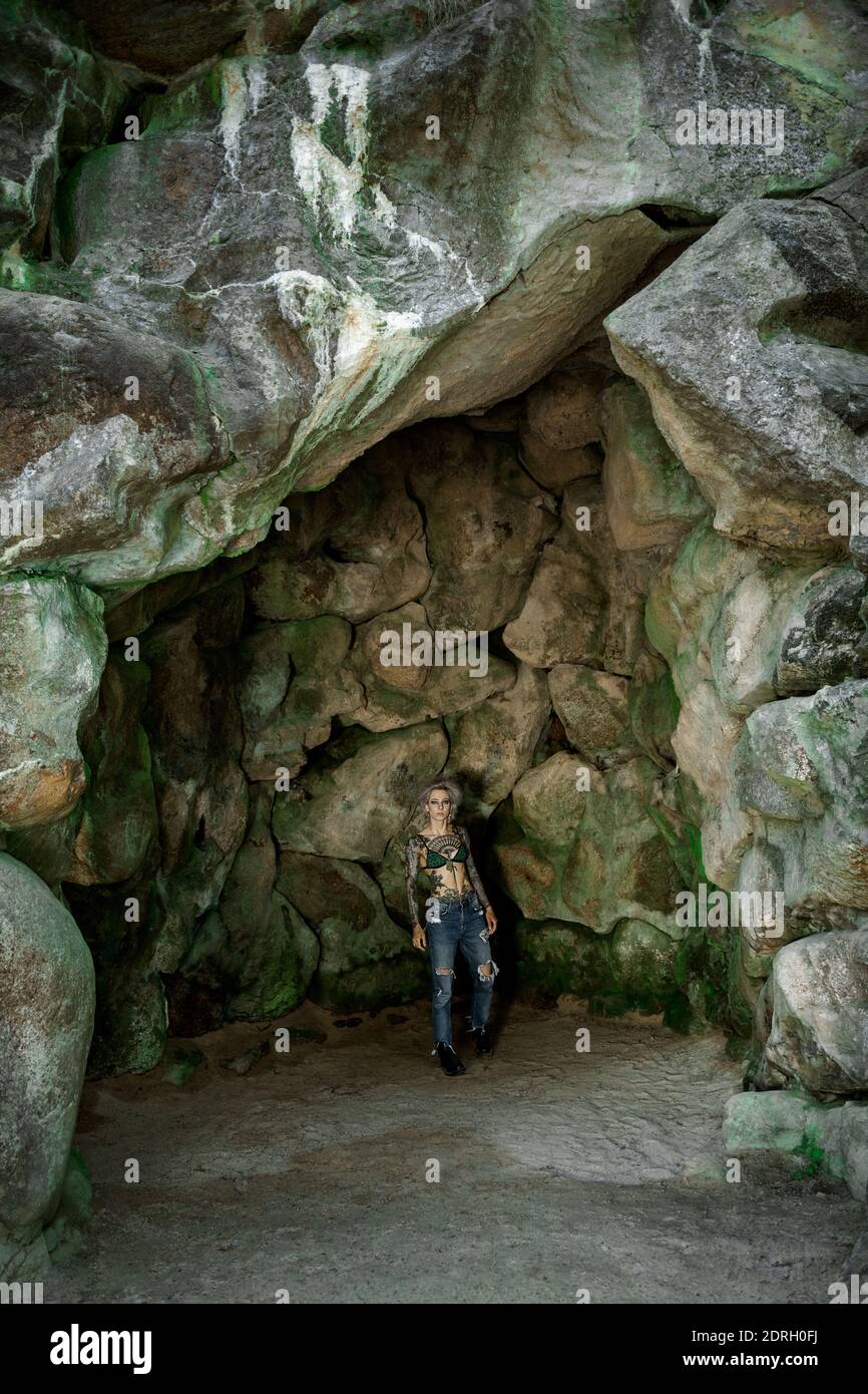 Women in underground cave hi-res stock photography and images - Alamy