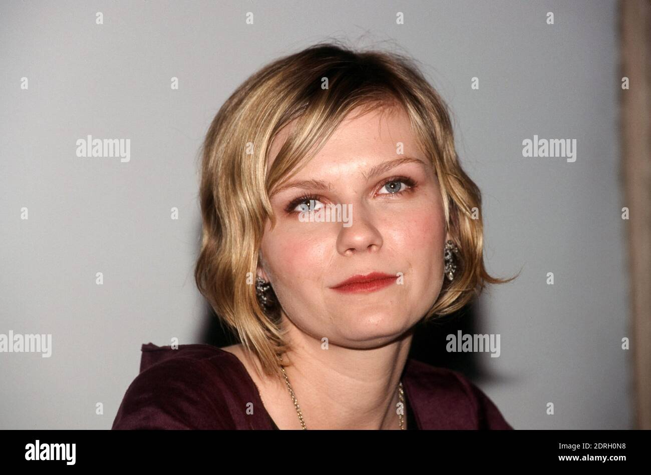 Star of "Mona Lisa Smile," Kirsten Dunst circa 2003 / File Reference ...