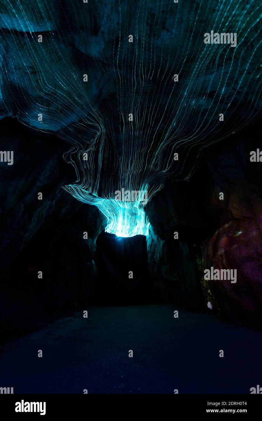 Cave like hi-res stock photography and images - Alamy