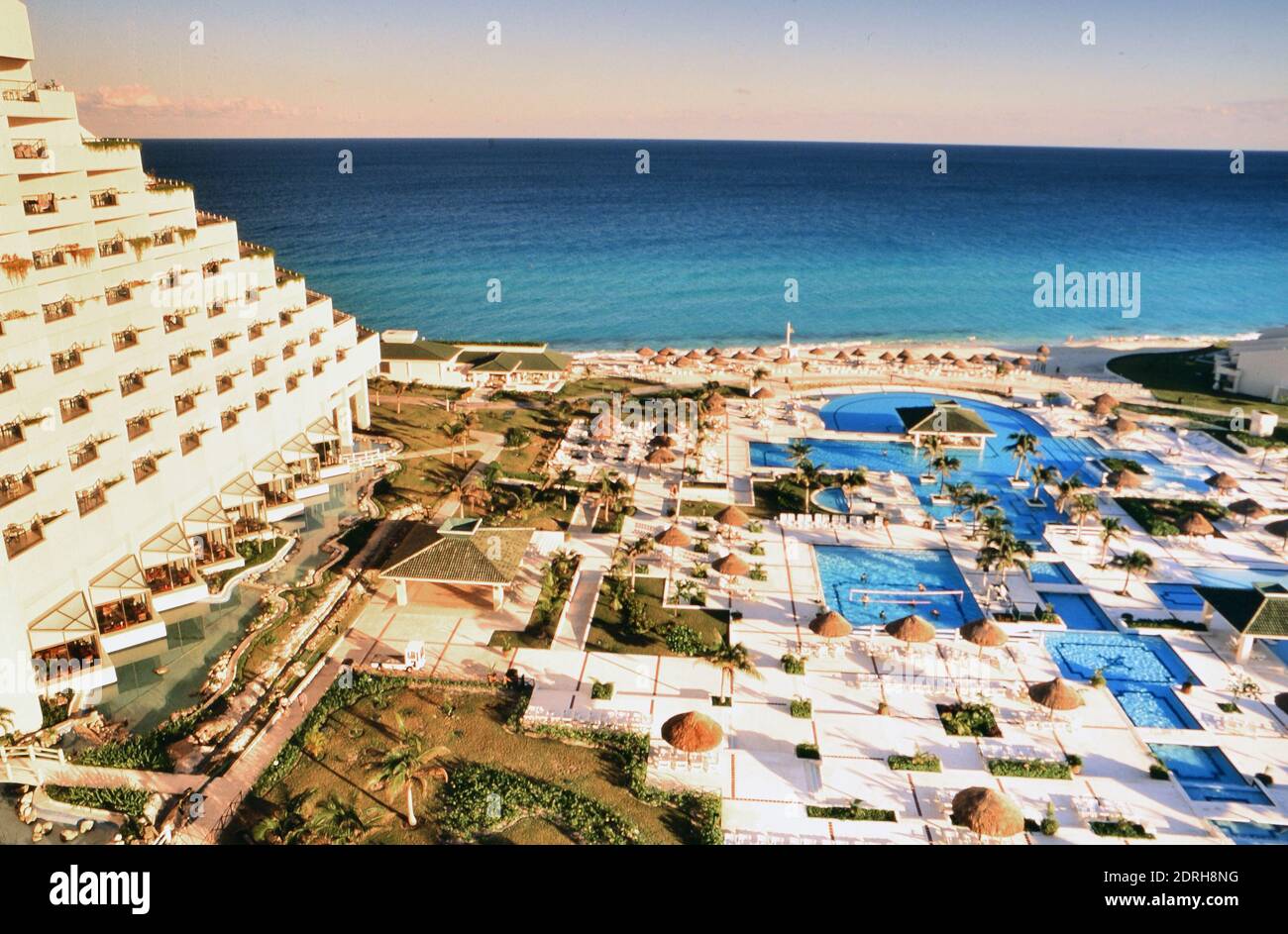 1990s mexico vacation spot hi-res stock photography and images - Alamy