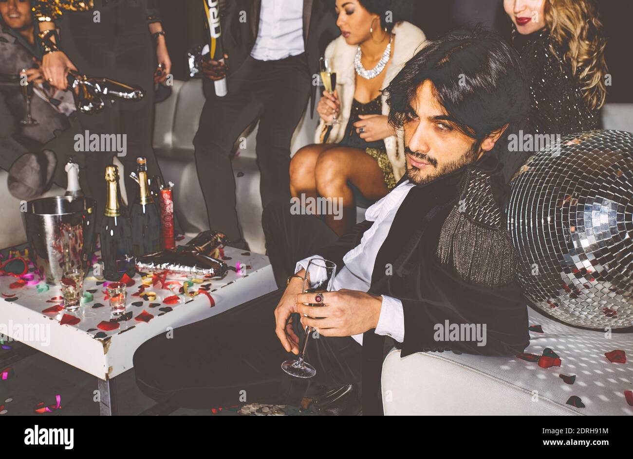 Multi ethnic friends dancing night club hi-res stock photography and ...