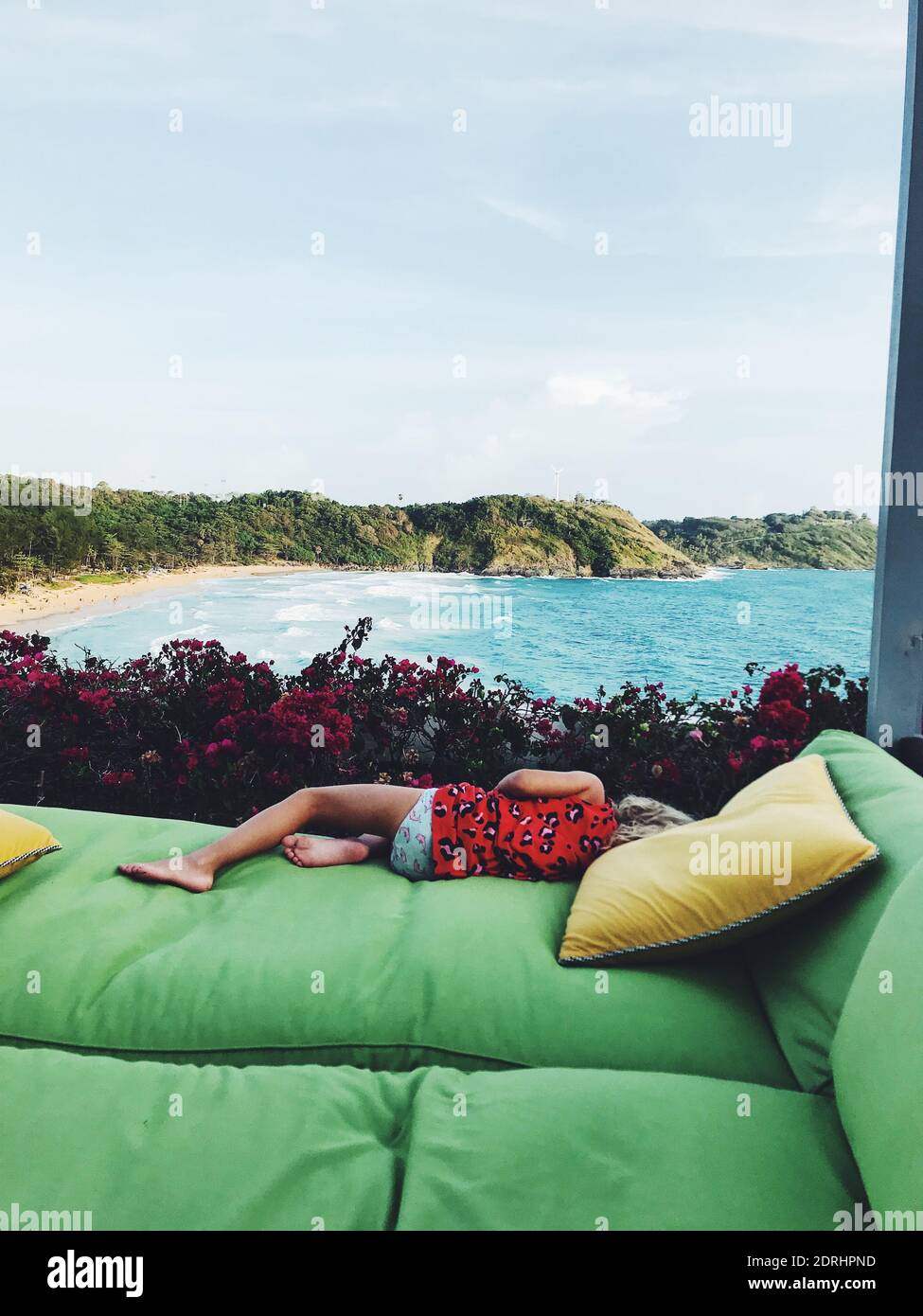 Resting on the sea bed hi-res stock photography and images - Alamy