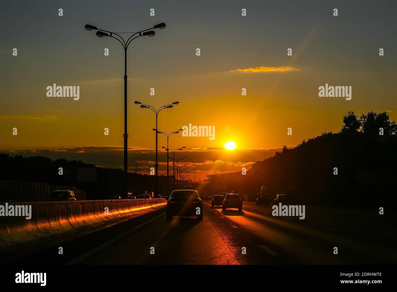 Cars move along highway hi-res stock photography and images - Alamy