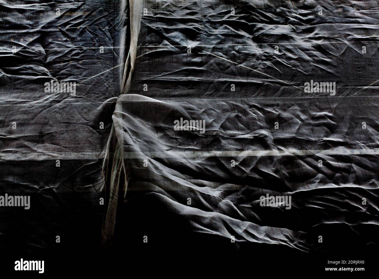 Rumpled fabric hi-res stock photography and images - Alamy