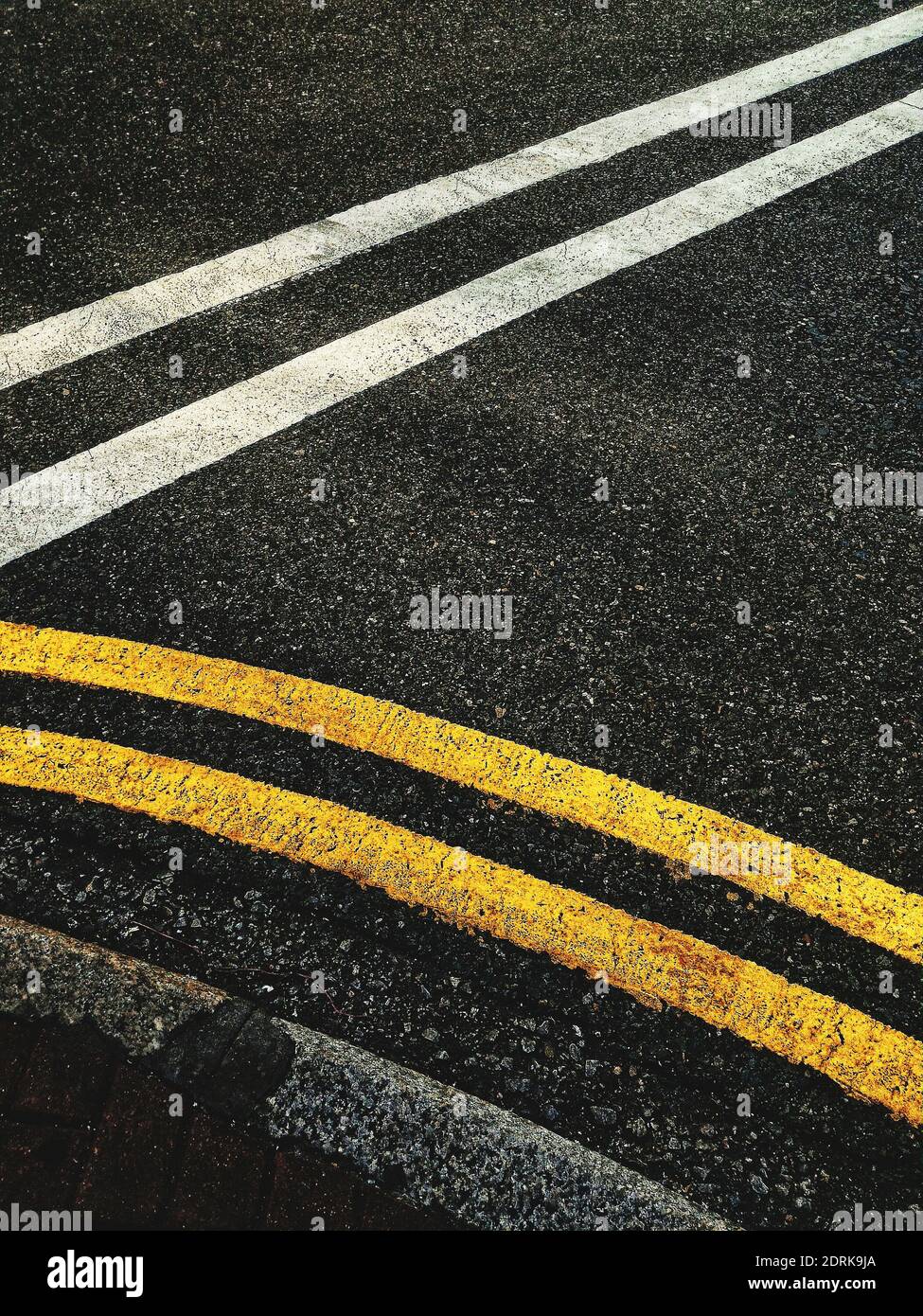 Road Markings Parallel High Resolution Stock Photography and Images - Alamy