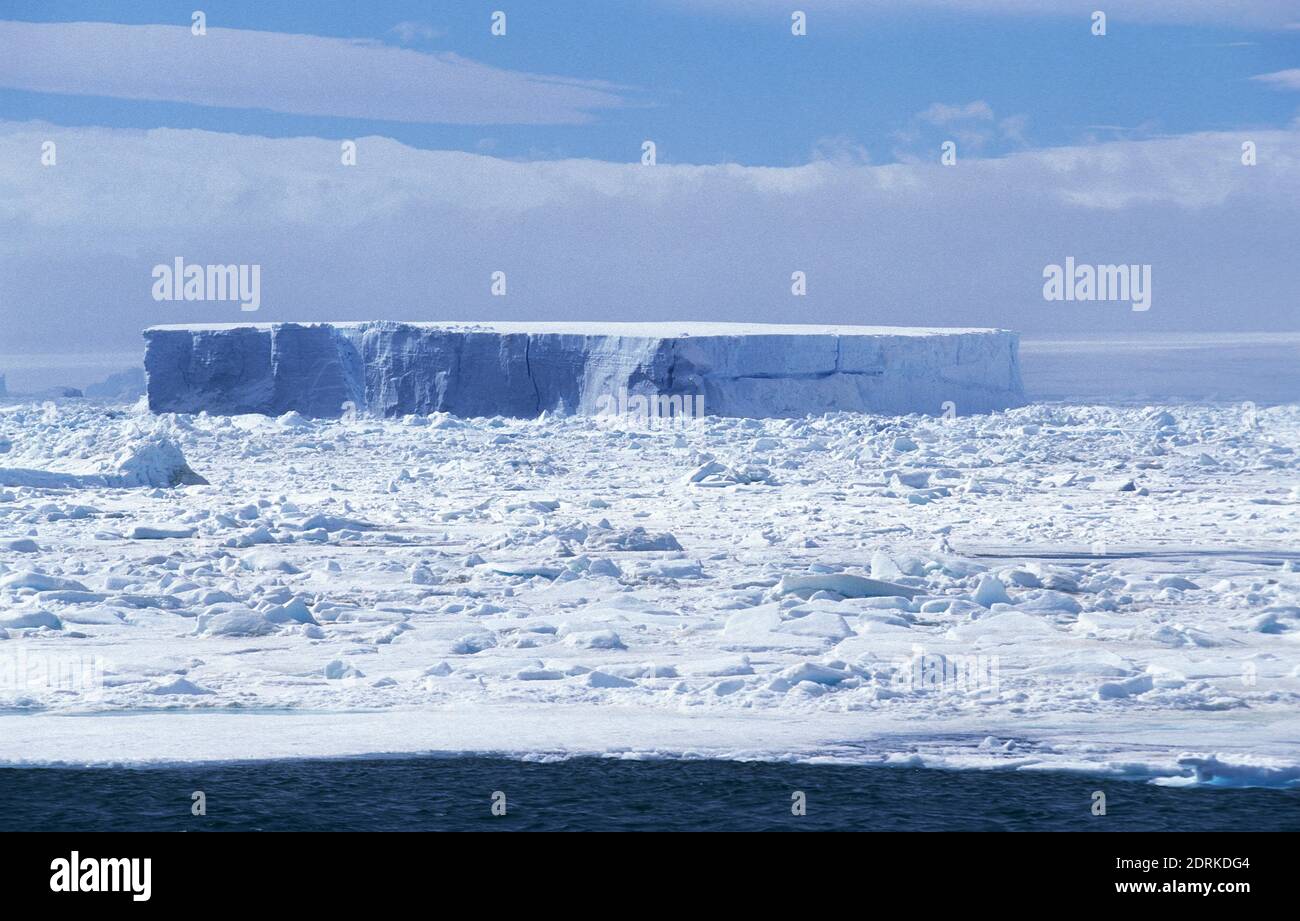 Ice Field in Antarctica near South Pole Stock Photo - Alamy