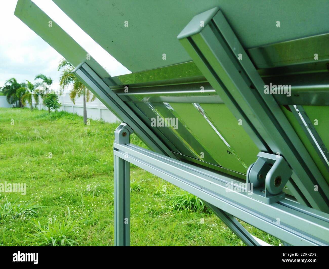 Bronze Car High Resolution Stock Photography and Images - Alamy