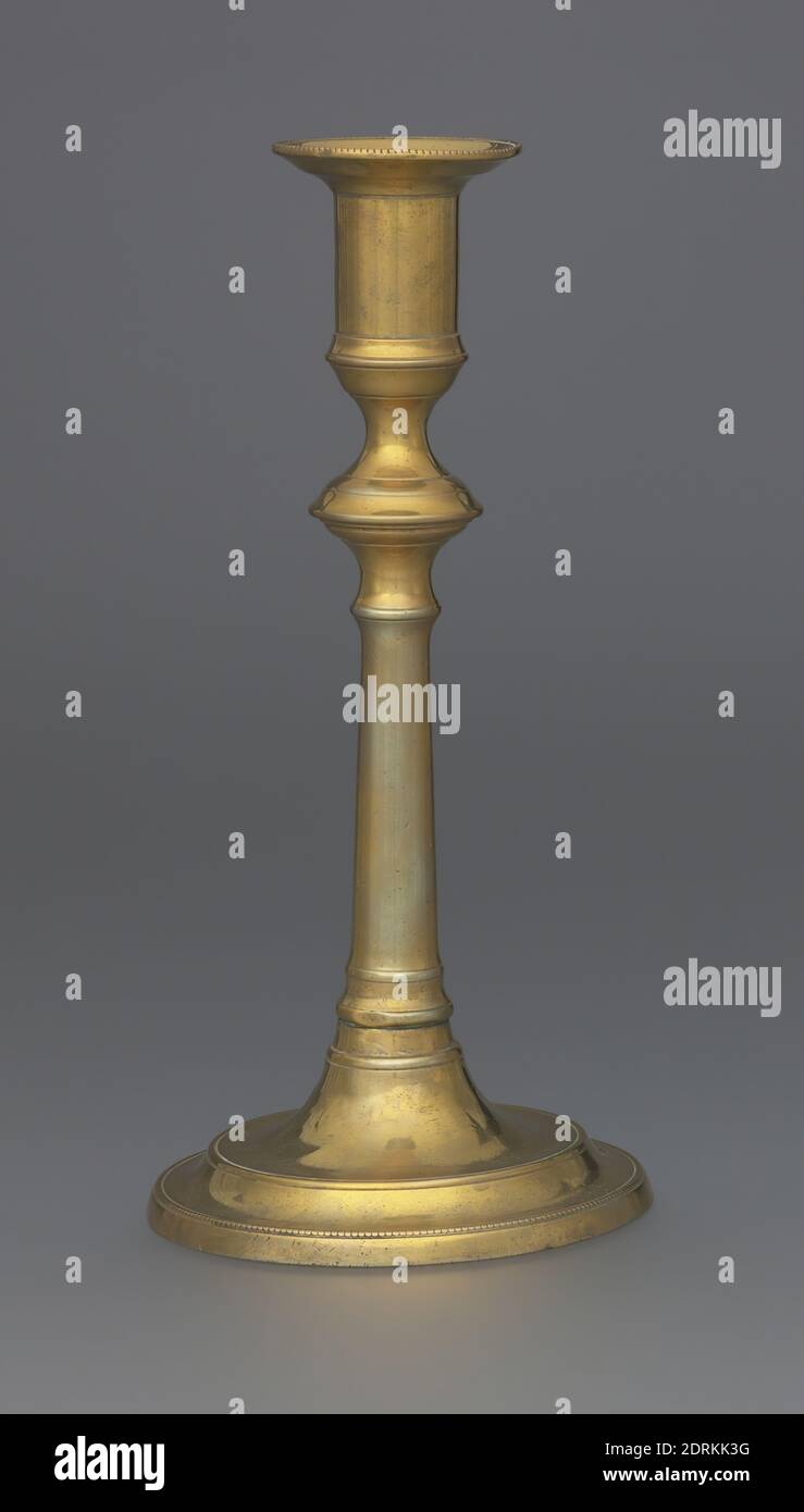 Cast brass hi-res stock photography and images - Alamy