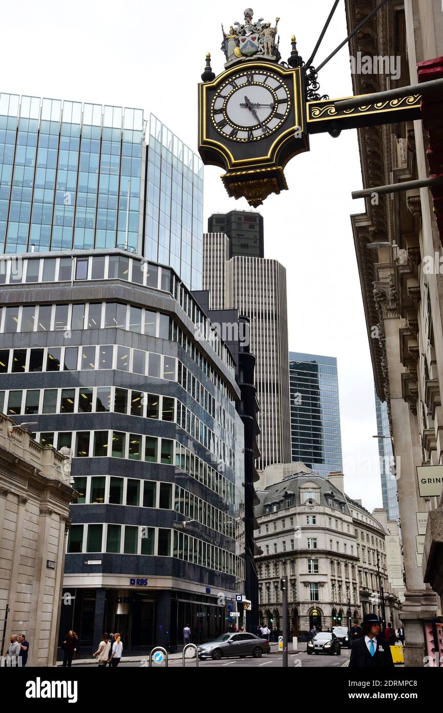 In londons banking district hi-res stock photography and images - Alamy