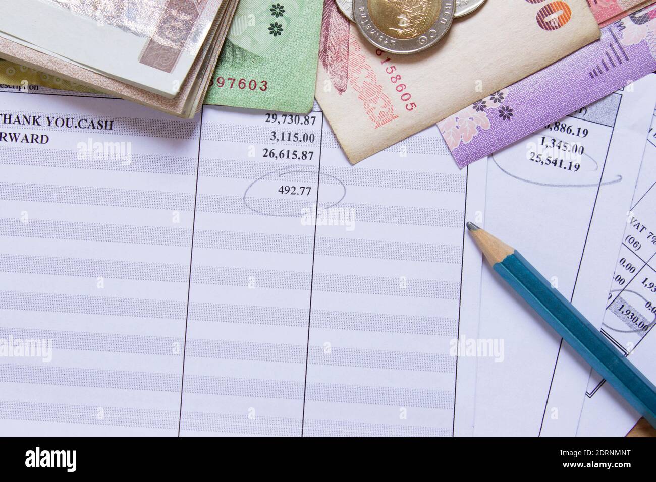 Bank statement text hi-res stock photography and images - Alamy