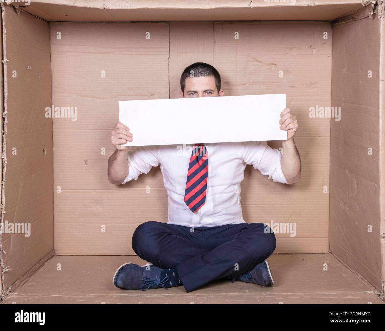 Cramped office space hi-res stock photography and images - Alamy