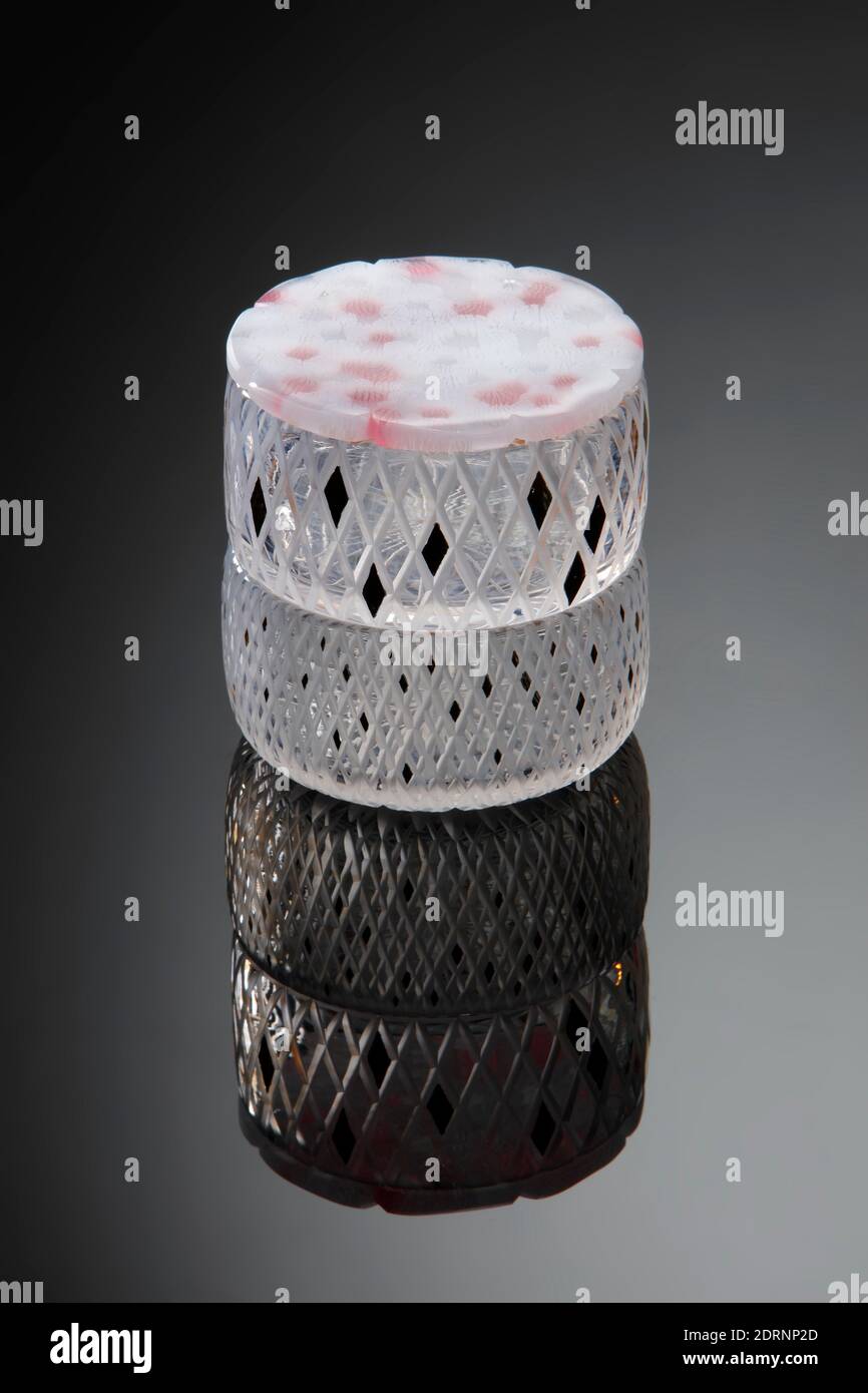 Japanese Glass art (Contemporary Stock Photo - Alamy