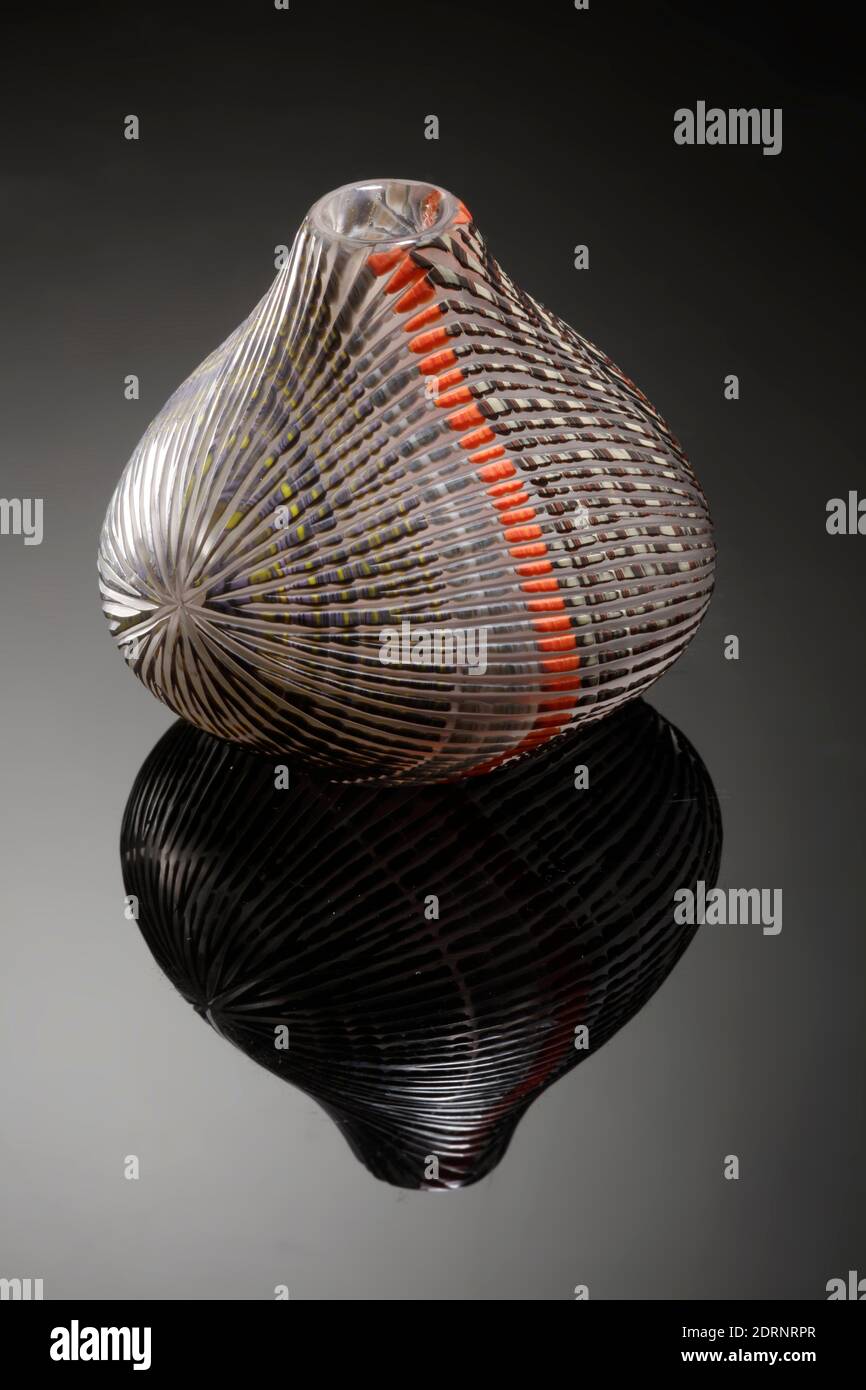 Japanese Glass art (Contemporary Stock Photo - Alamy