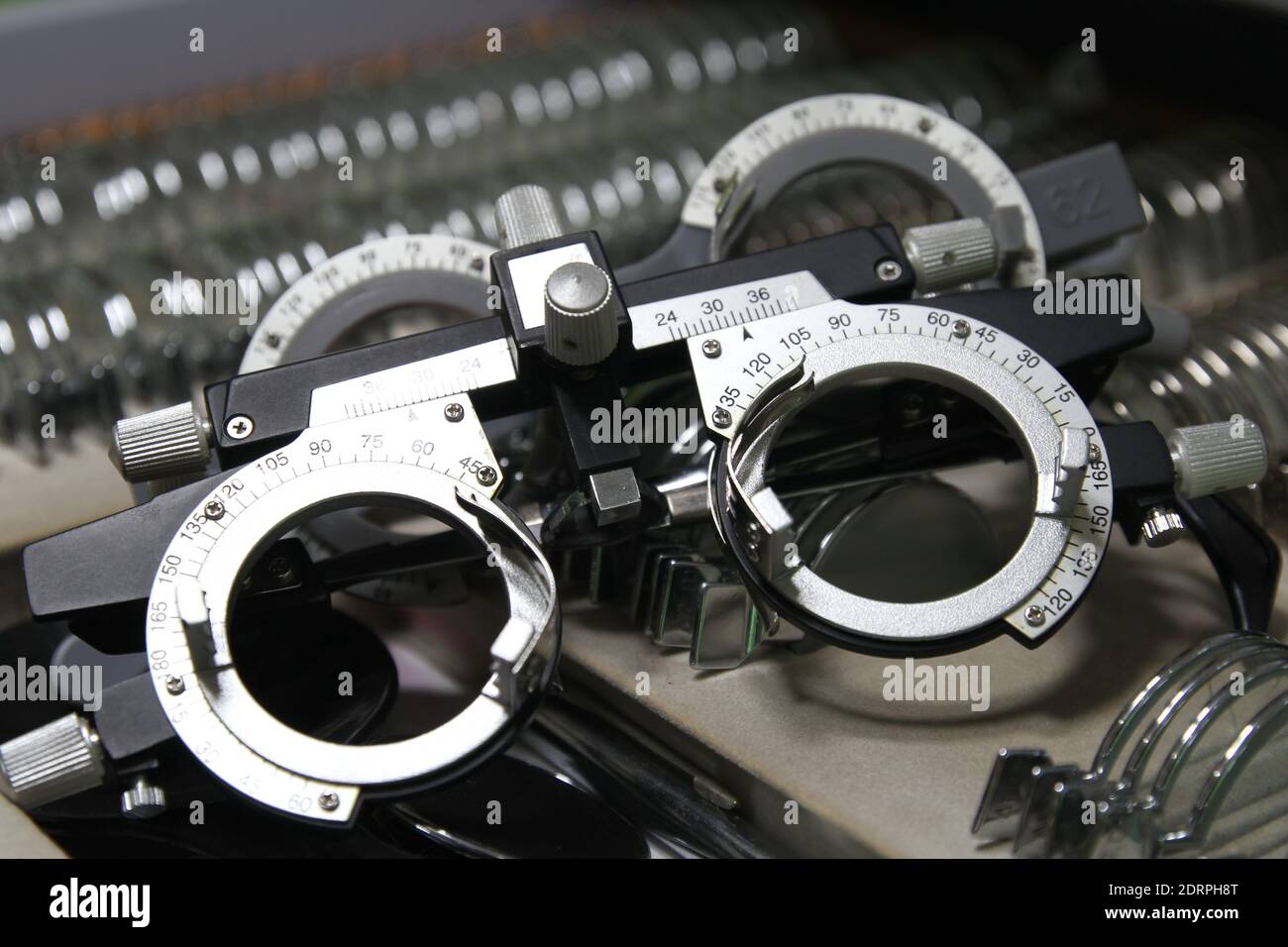 Geometric shape test hi-res stock photography and images - Alamy