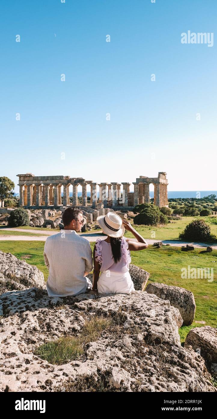Acropolis of selinus temple hi-res stock photography and images - Alamy