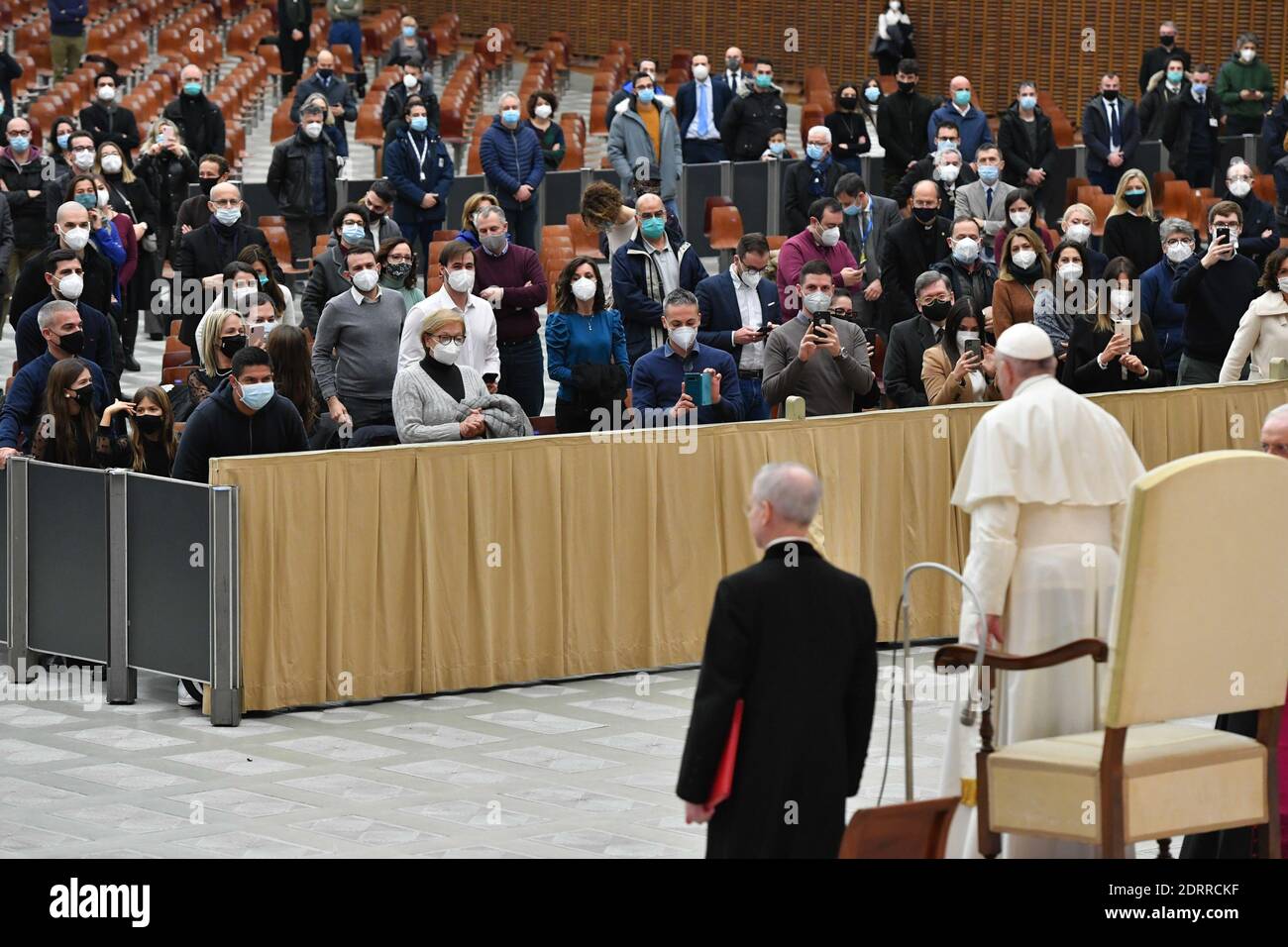 In vatican audience hall hi-res stock photography and images - Alamy