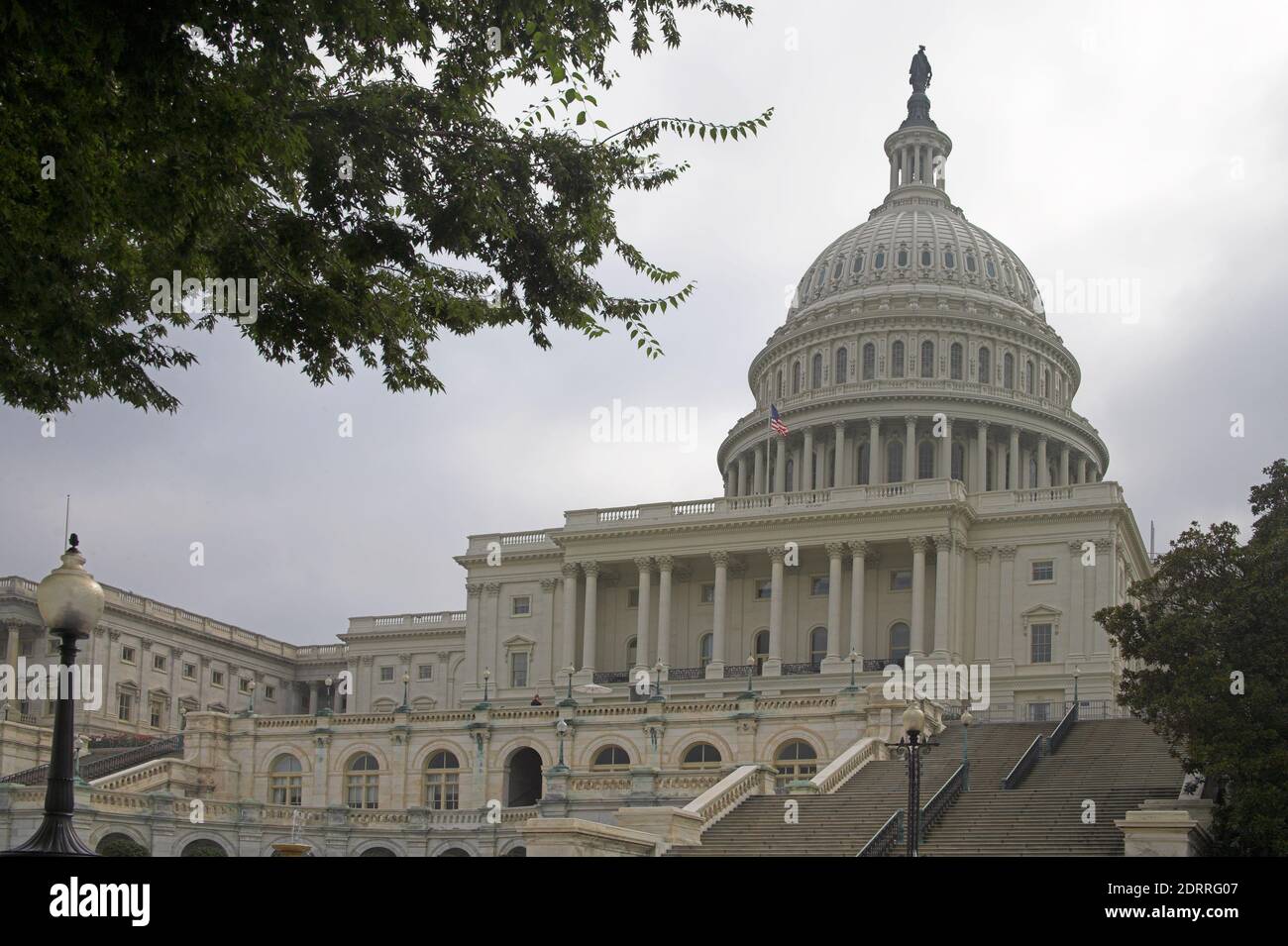 the dome of the capitol building in washington dc Stock Photo - Alamy