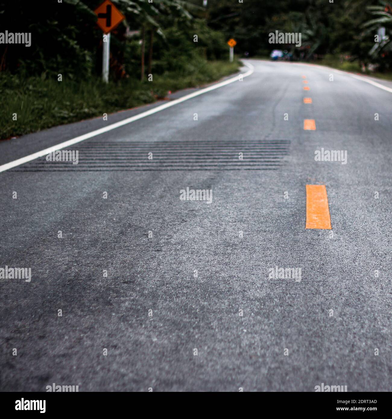 Dividing direction hi-res stock photography and images - Alamy