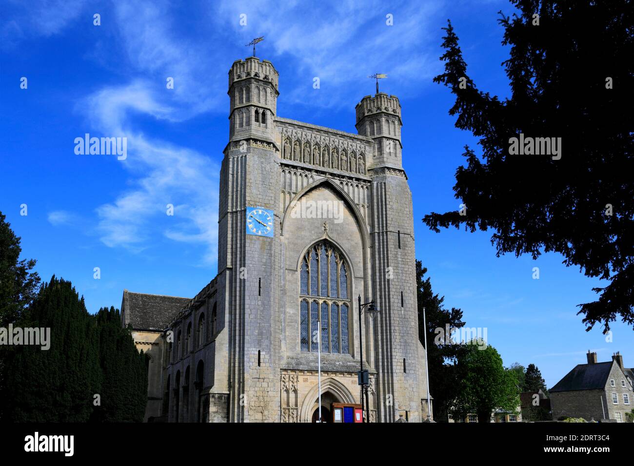 Summer view of Thorney Abbey church, Thorney village, Cambridgeshire ...