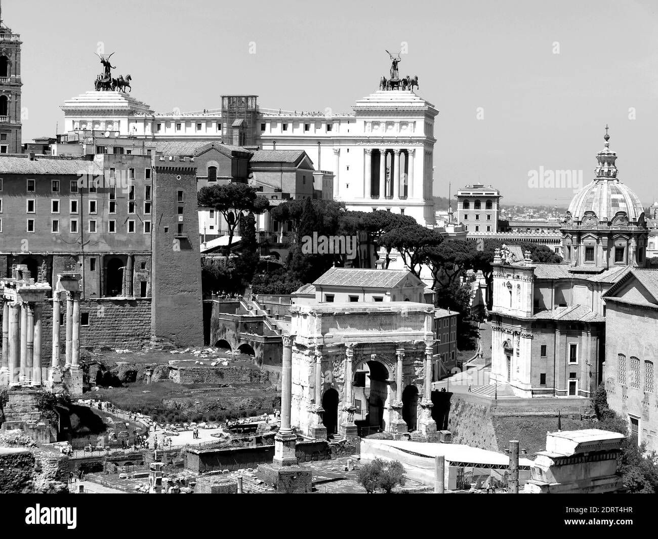 Buildings in rome architecture Black and White Stock Photos & Images ...