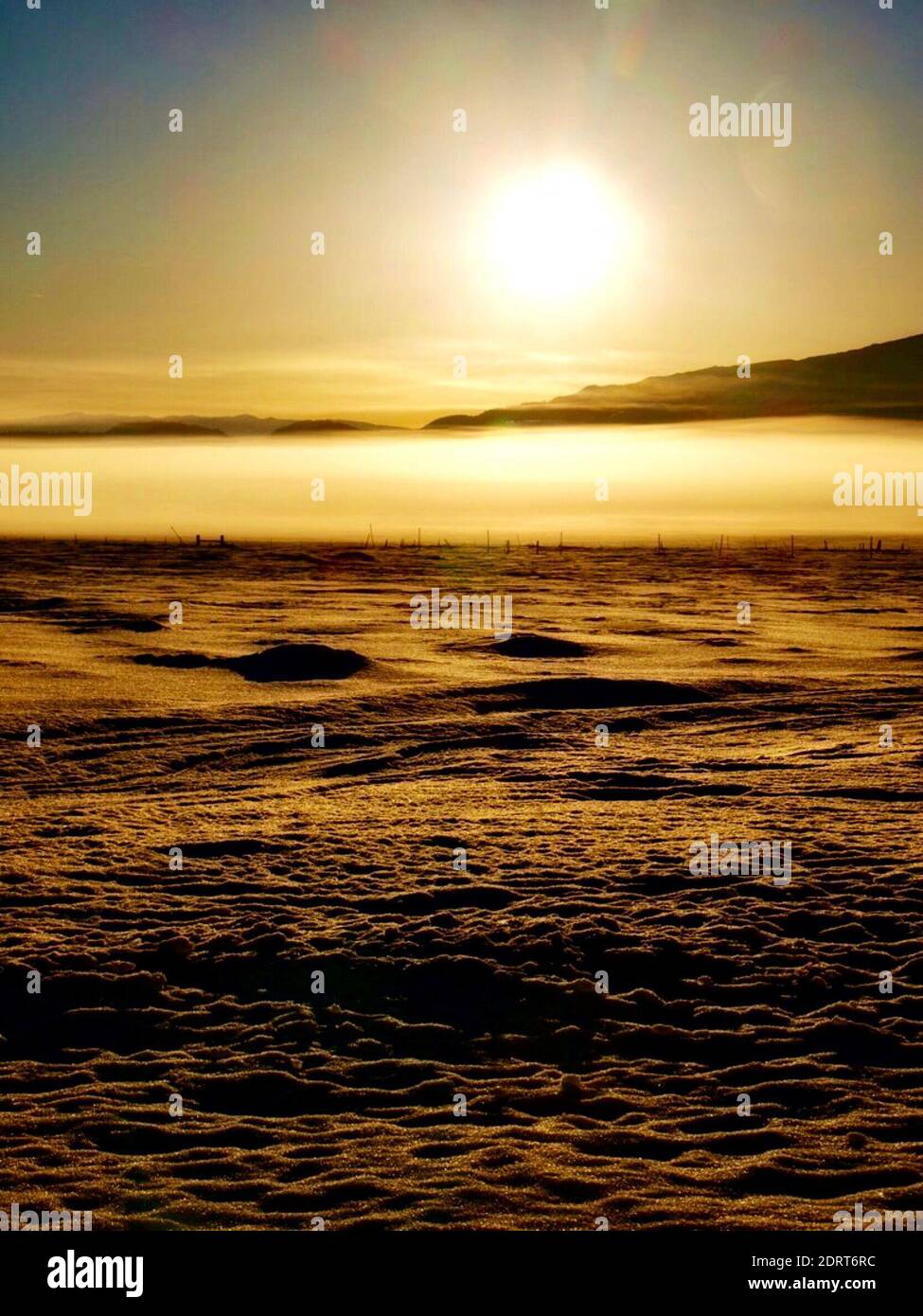 Crowley lake hi-res stock photography and images - Alamy