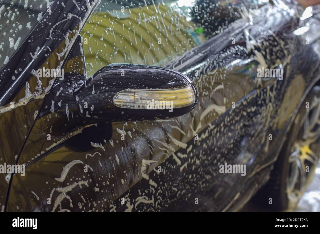 Car getting washed hi-res stock photography and images - Alamy