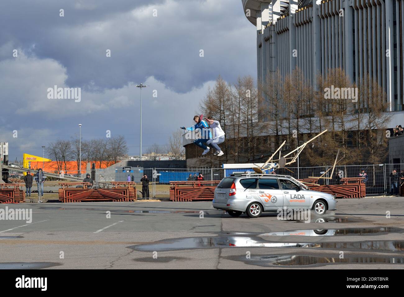 ST.PETERSBURG, RUSSIA - APRIL 08, 2017: The execution of the stunt team ...