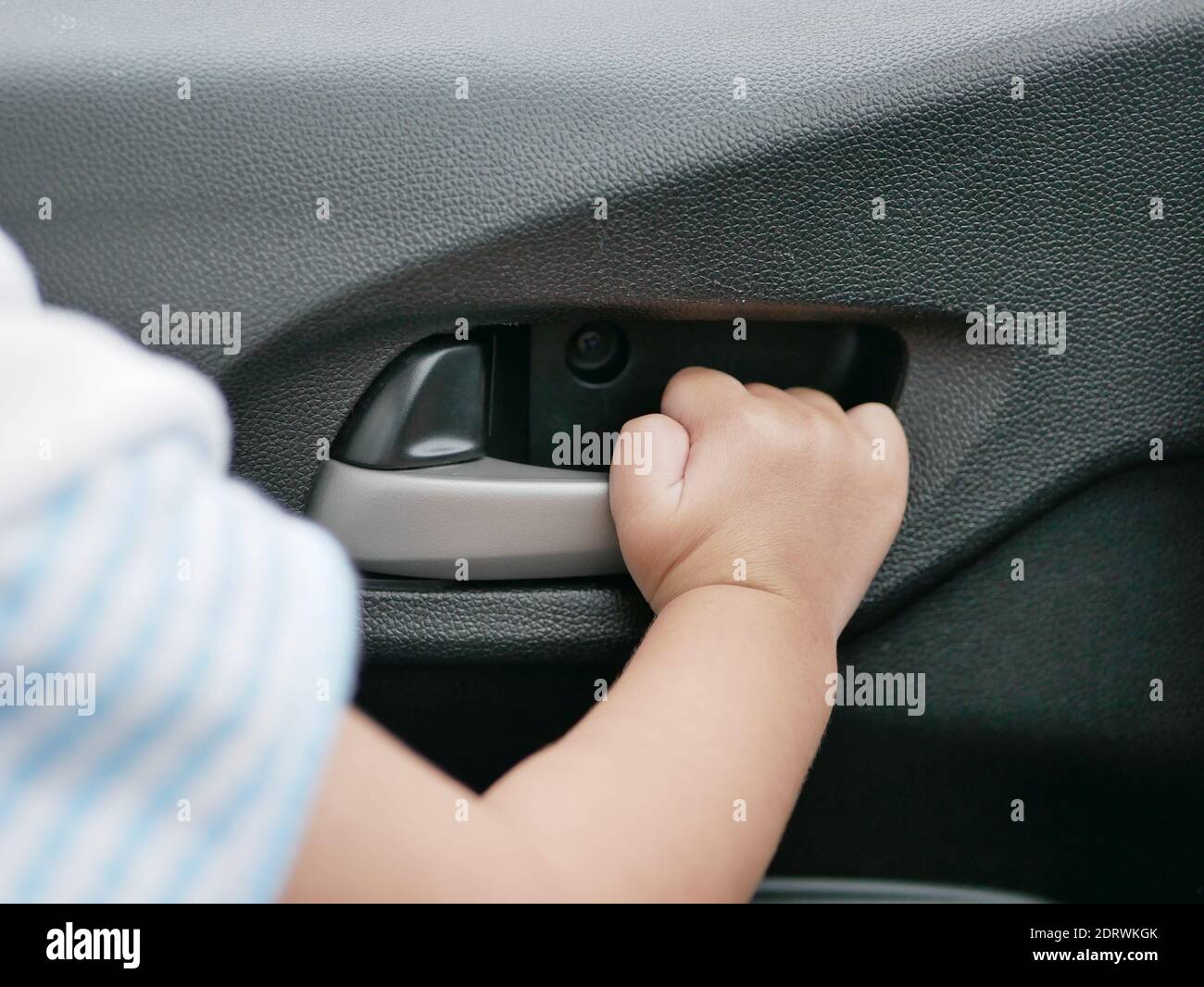 Human pulling car hi-res stock photography and images - Alamy