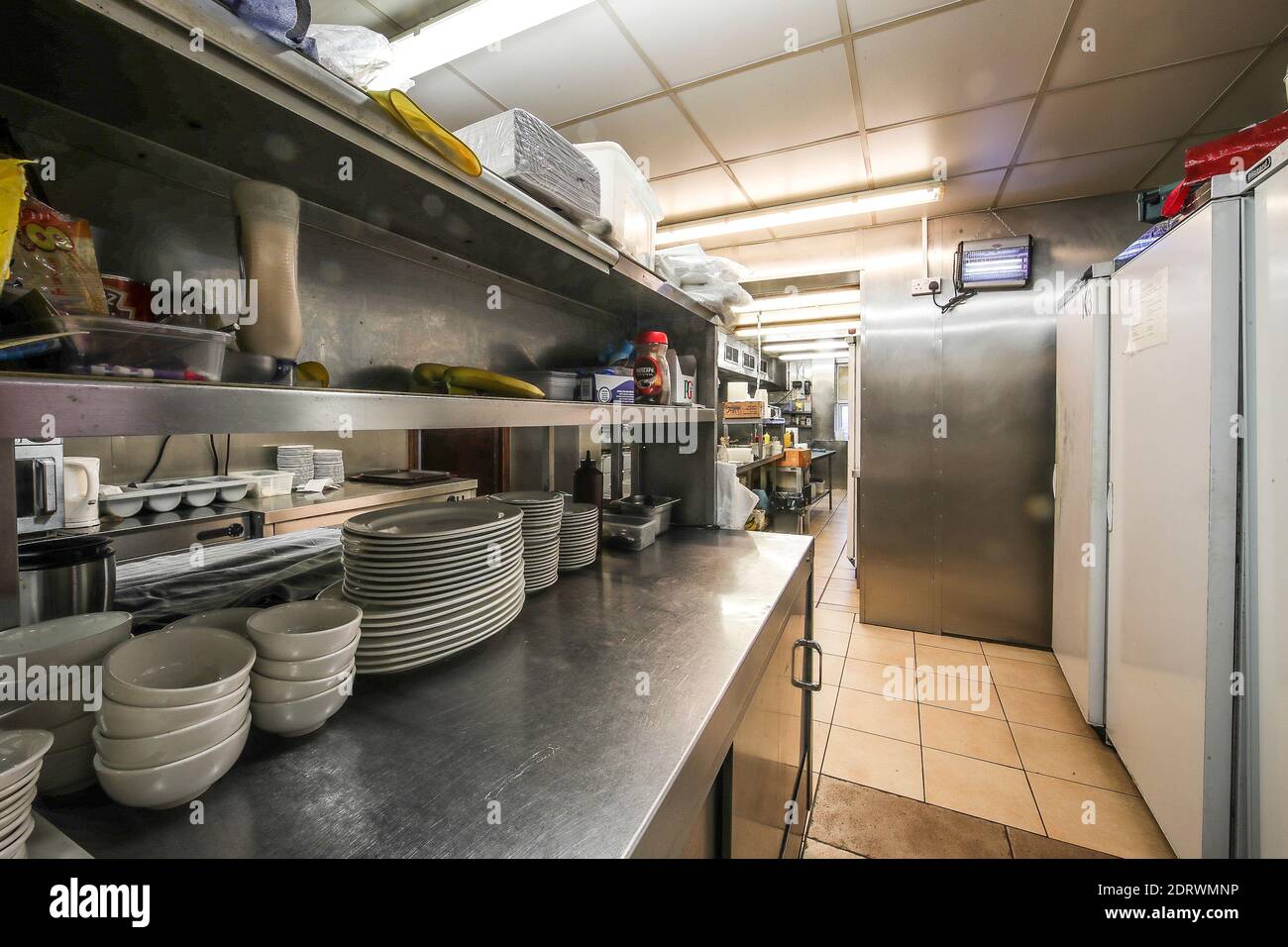 Chinese restaurant kitchen Stock Photo - Alamy