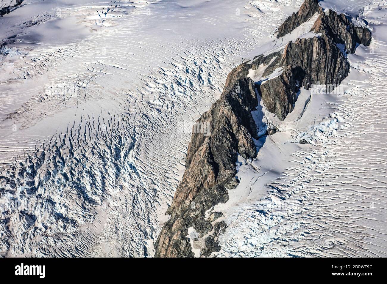 Arete Formation High Resolution Stock Photography and Images - Alamy