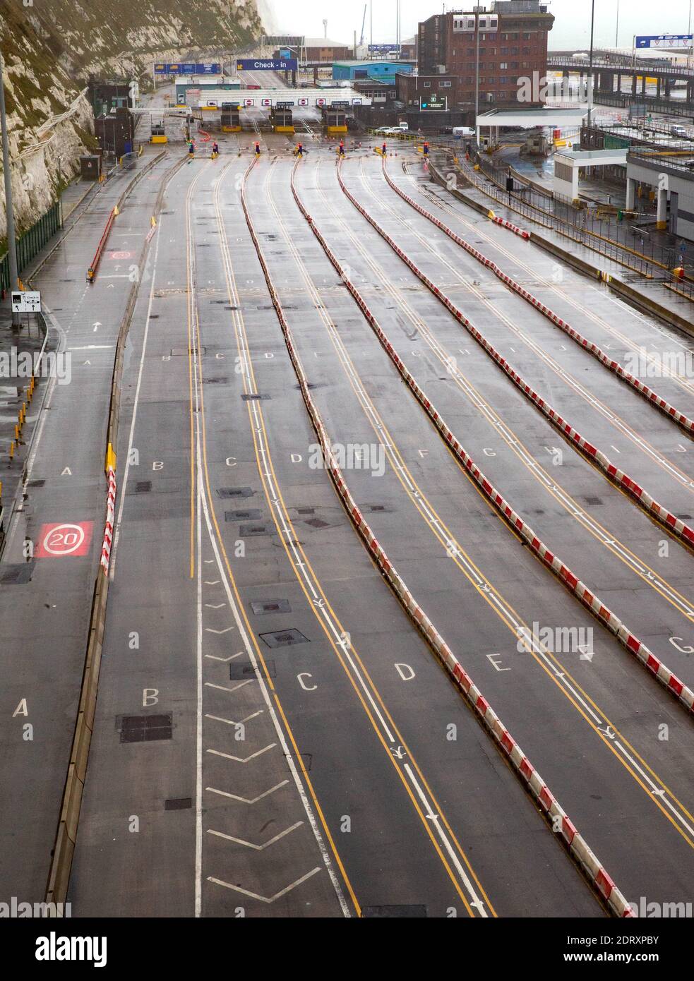 Dover port check in hi-res stock photography and images - Alamy