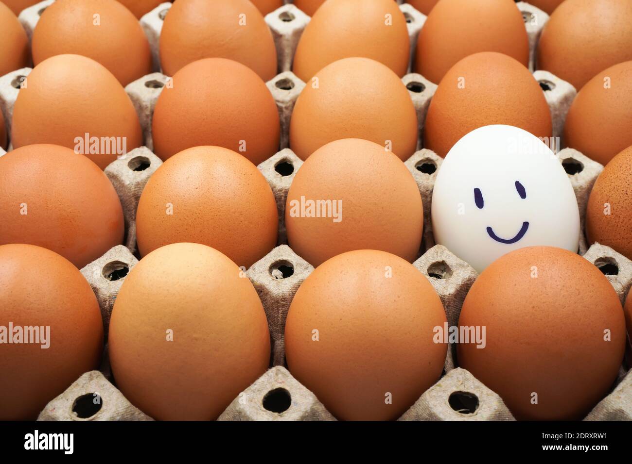 Positive thinking smiley hi-res stock photography and images - Alamy