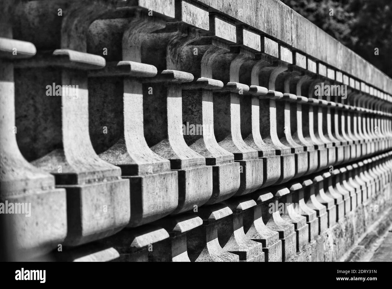 Concrete carvings hi-res stock photography and images - Alamy