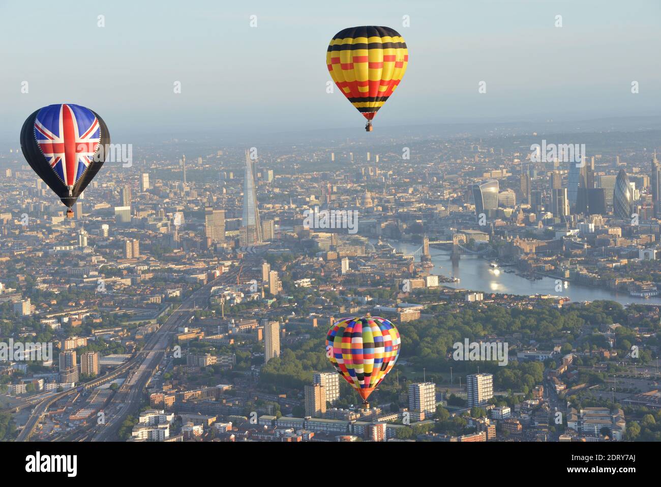 Balloon flight over London - 01 Stock Photo - Alamy
