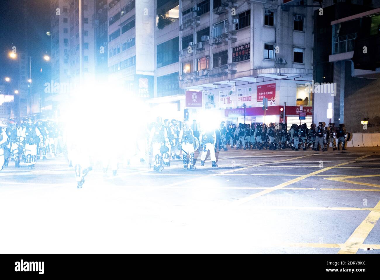 HONG KONG - PROTEST - NIGHT RIOTS - MB Stock Photo - Alamy