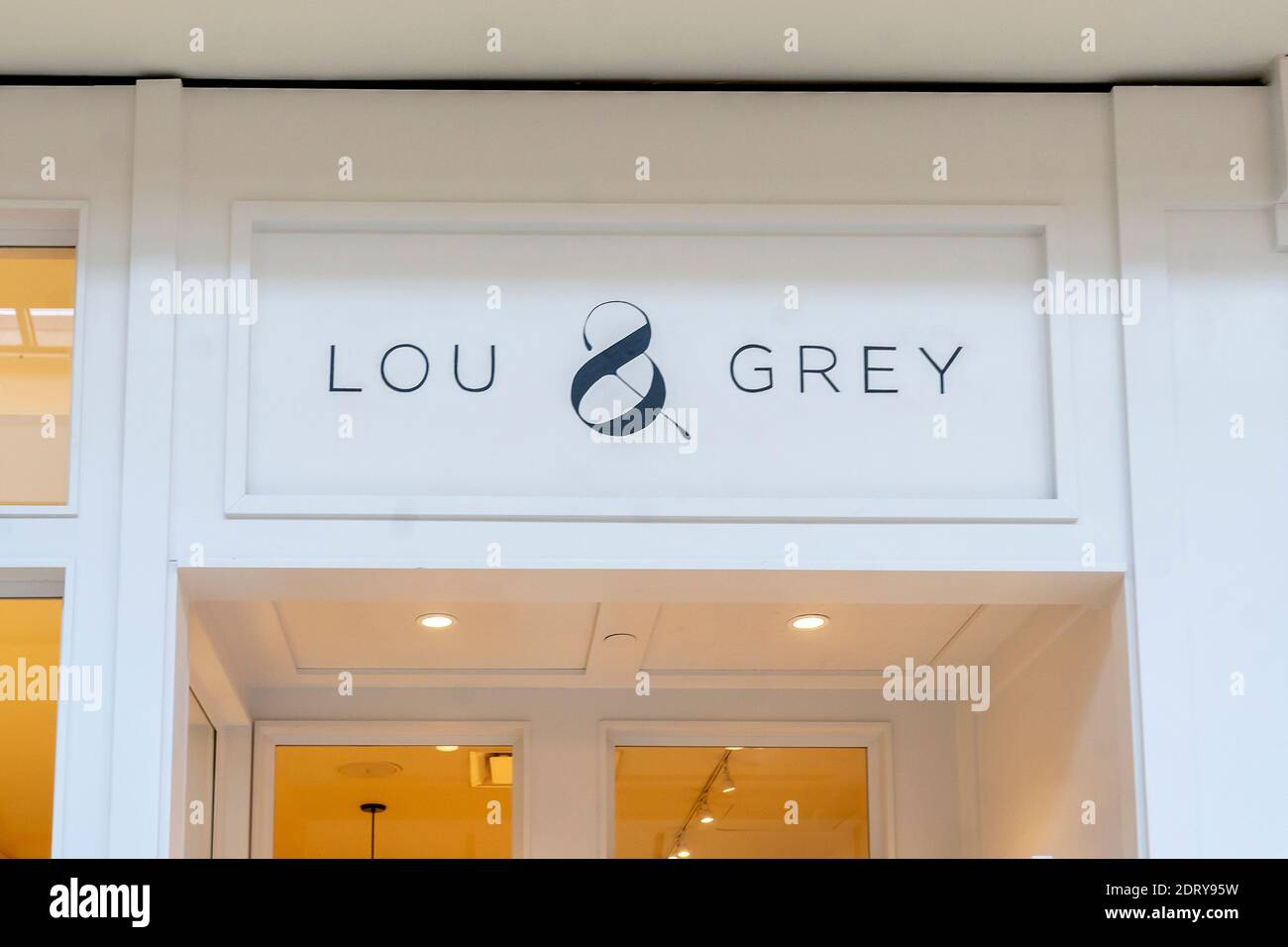 Tysons corner mall hi-res stock photography and images - Alamy