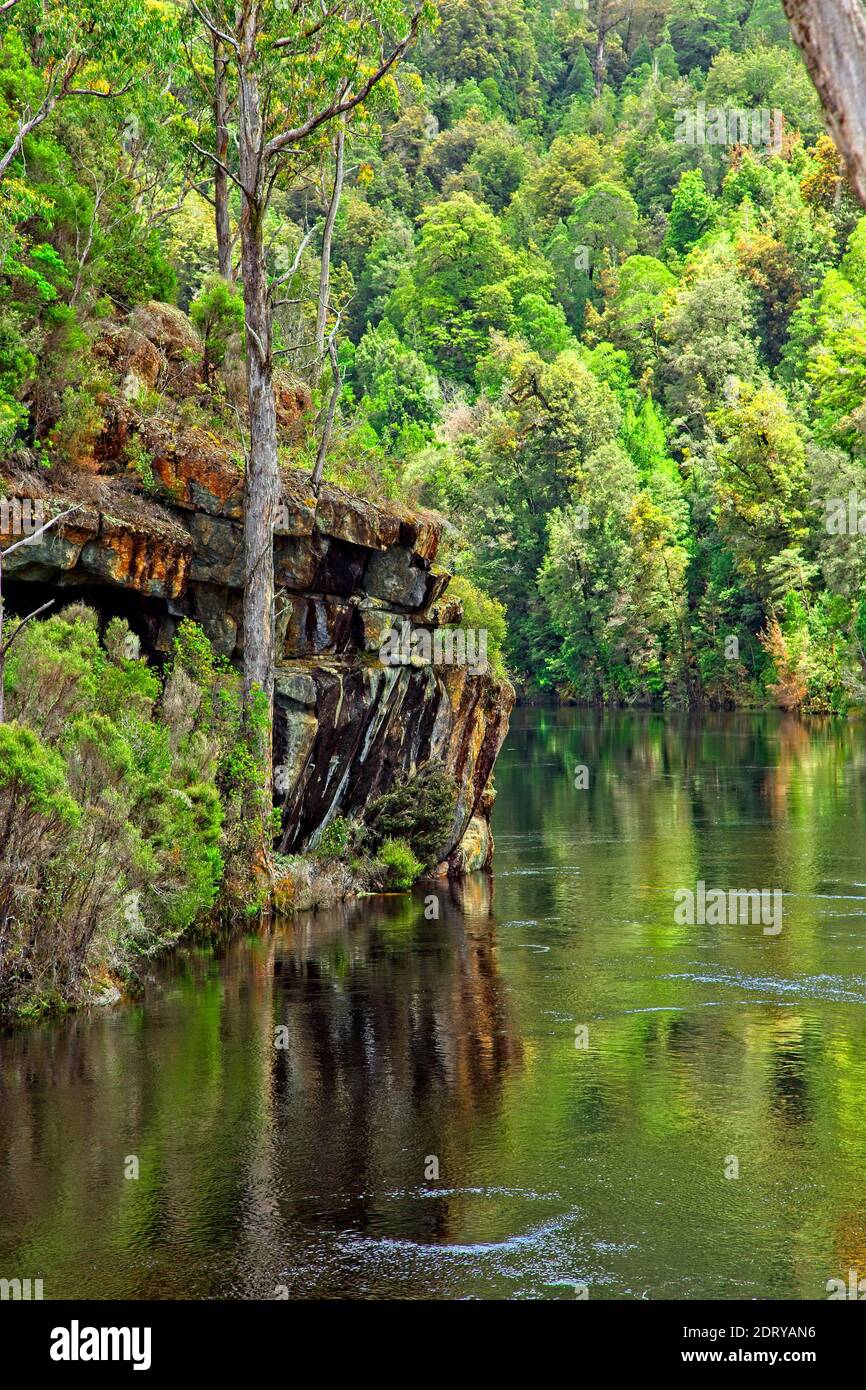 Lake rosebery tasmania hi-res stock photography and images - Alamy