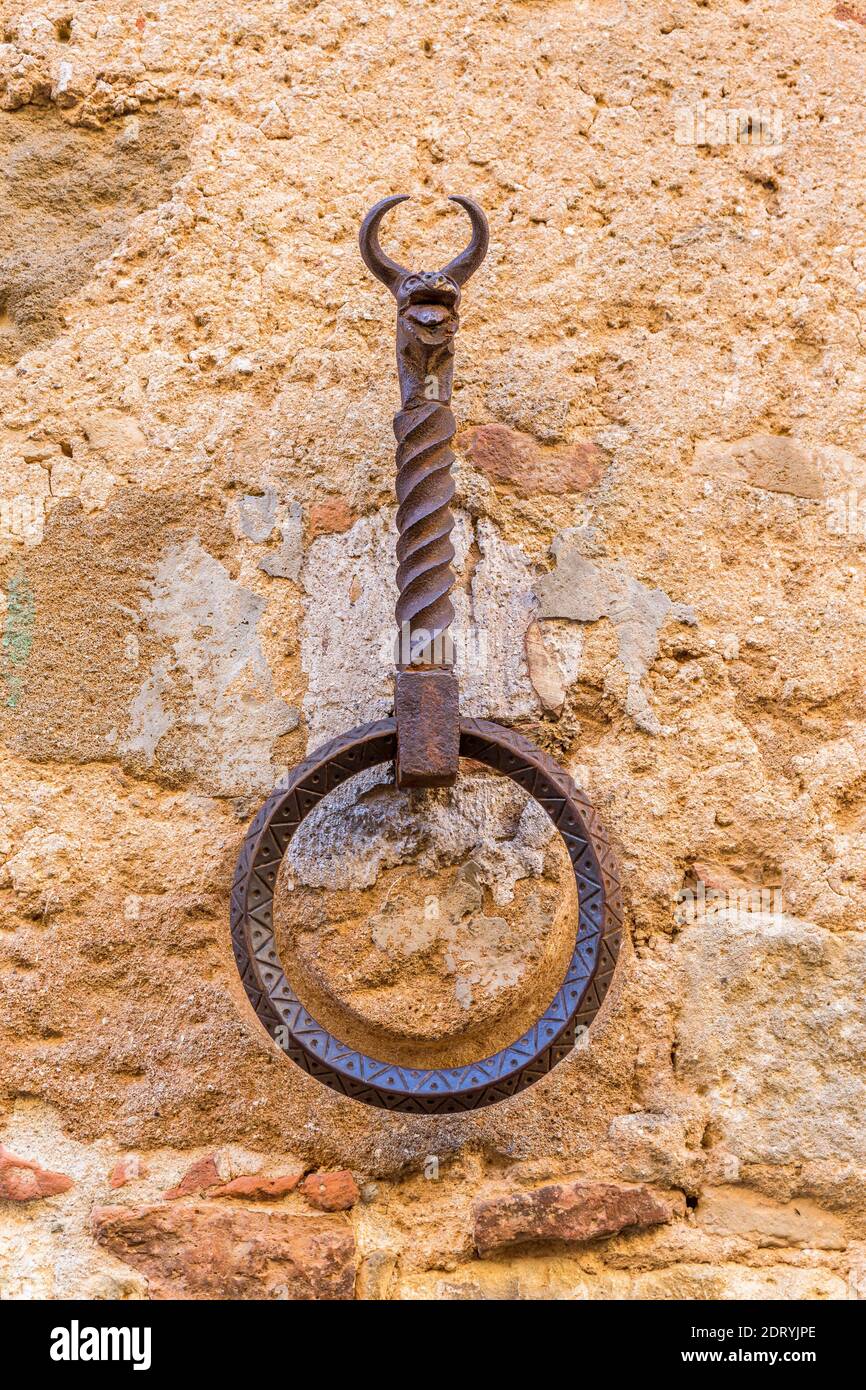 Iron ring to tie up the horses hi-res stock photography and images - Alamy