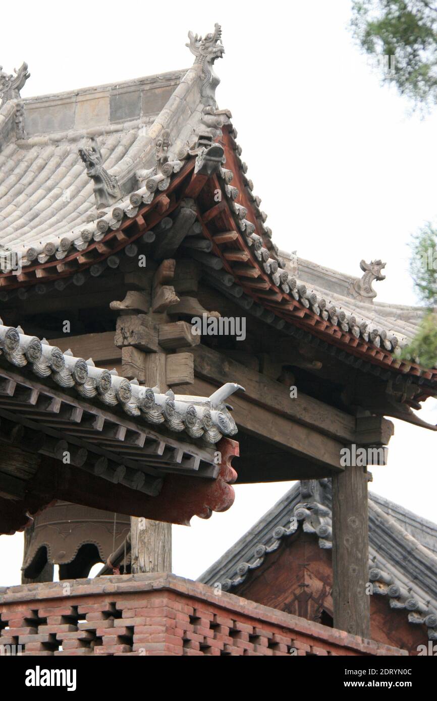 Pingyao shuanglin temple hi-res stock photography and images - Alamy
