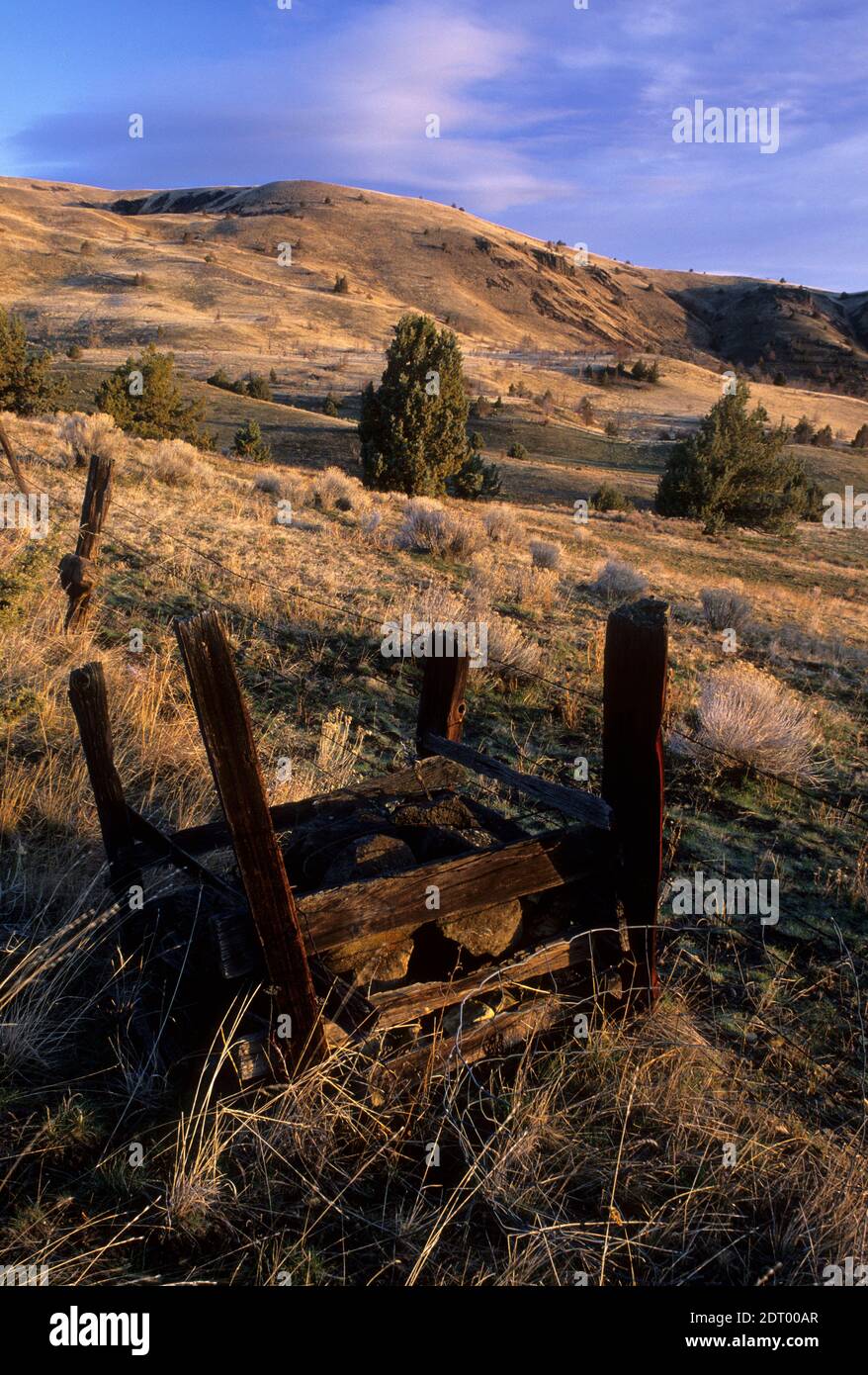 Ranchland fence near OR218, Journey through Time National Scenic Byway ...