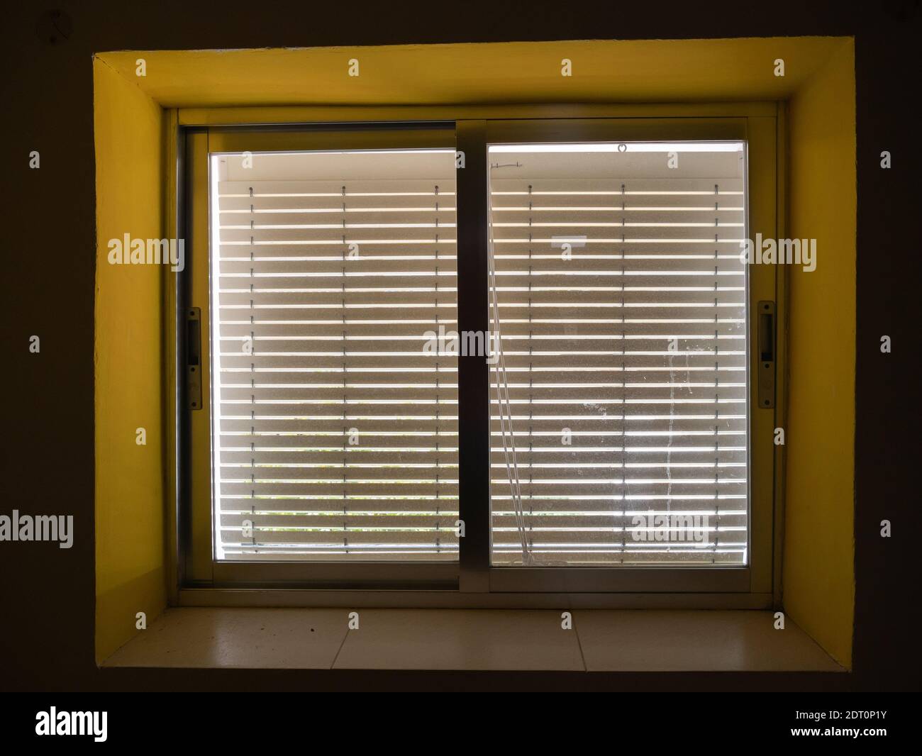 Closed blinders hi-res stock photography and images - Alamy