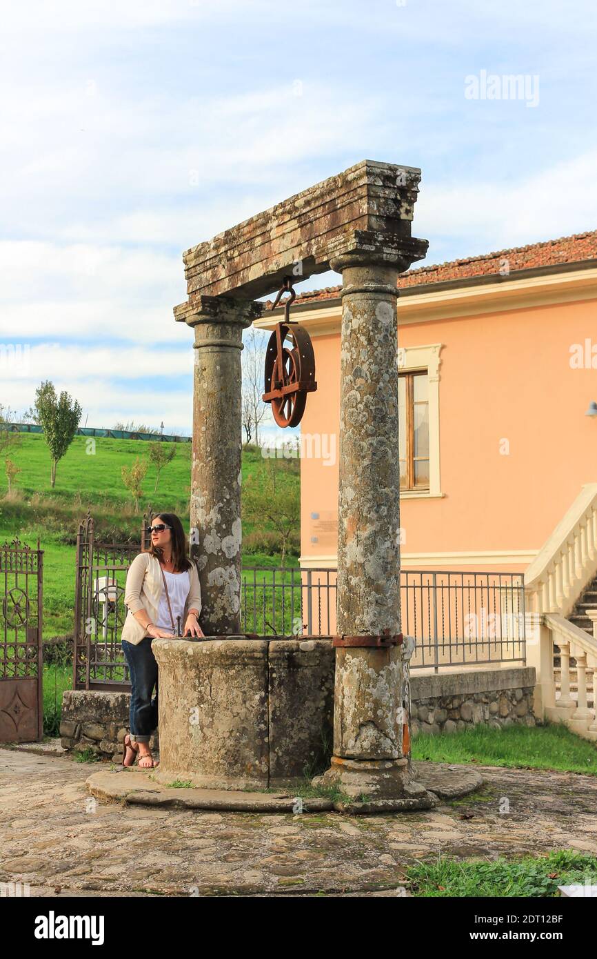 Well in village hi-res stock photography and images - Alamy