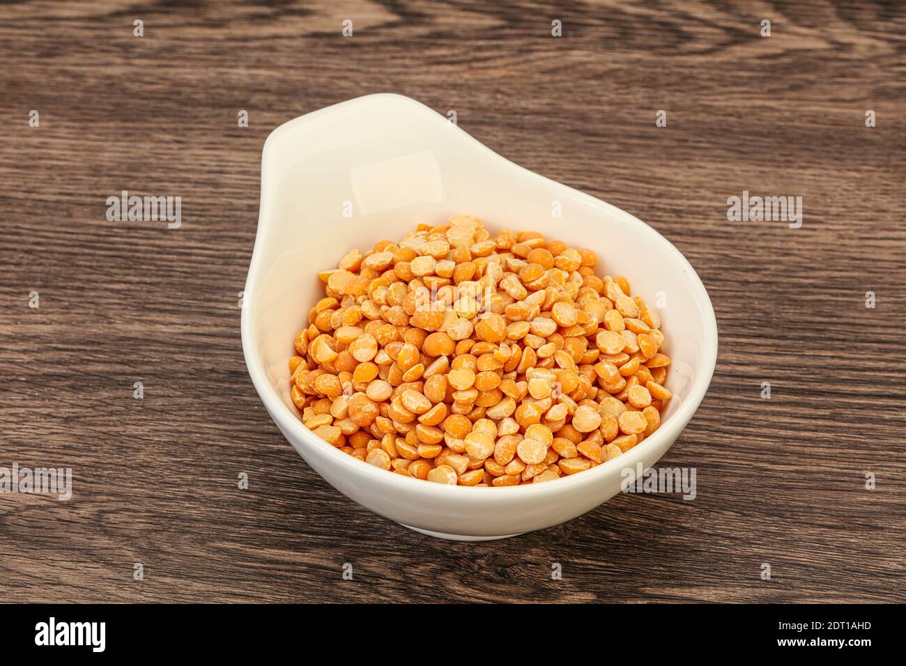 Dry peas for cooking in the bowl Stock Photo - Alamy