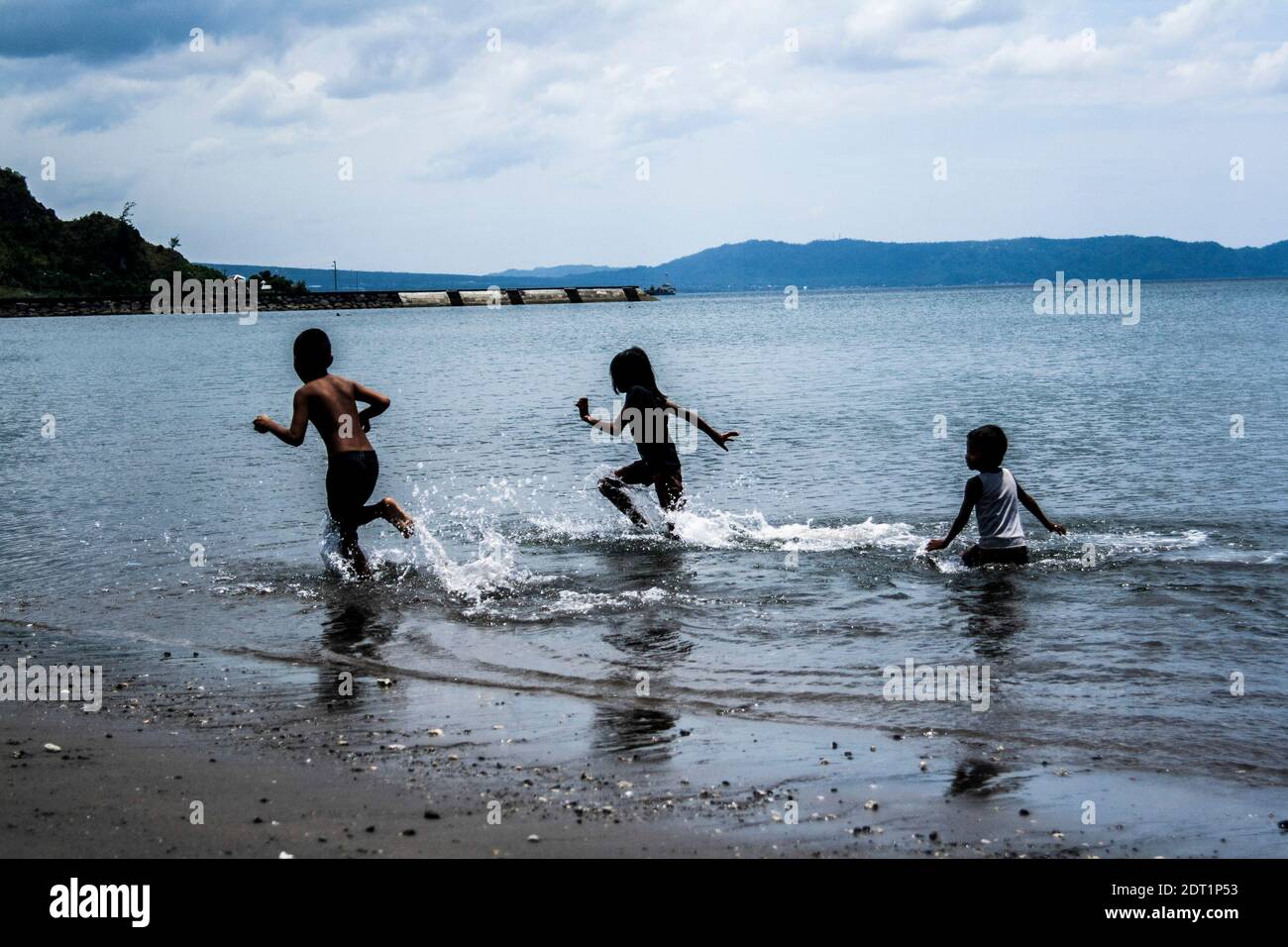 Legazpi: life in a port in the Philippines. The series is produced in a ...