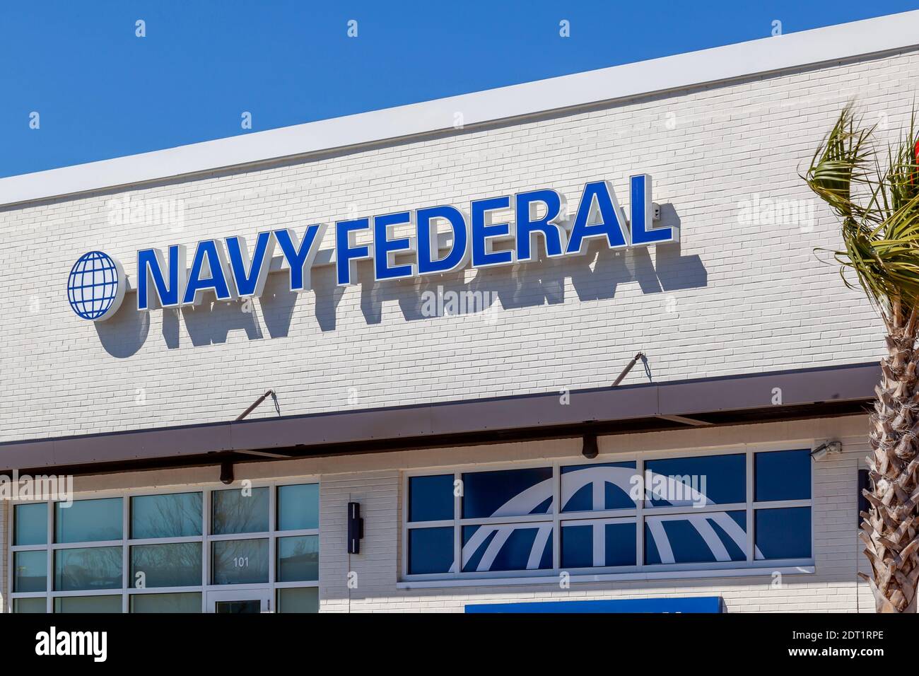 Federal bank logo hi-res stock photography and images - Alamy