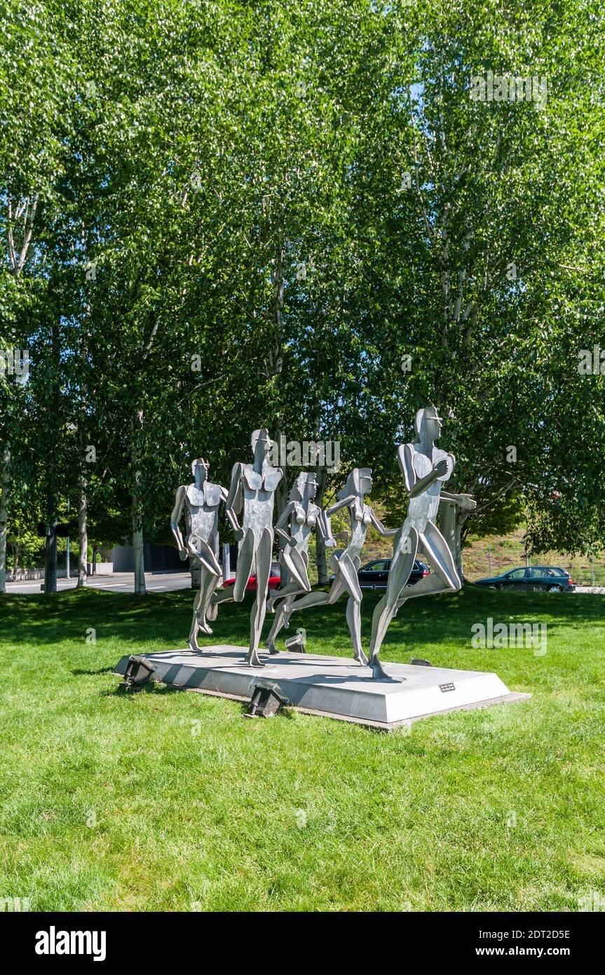 Runners sculpture in Olympic Sculpture Park, Belltown, Seattle ...